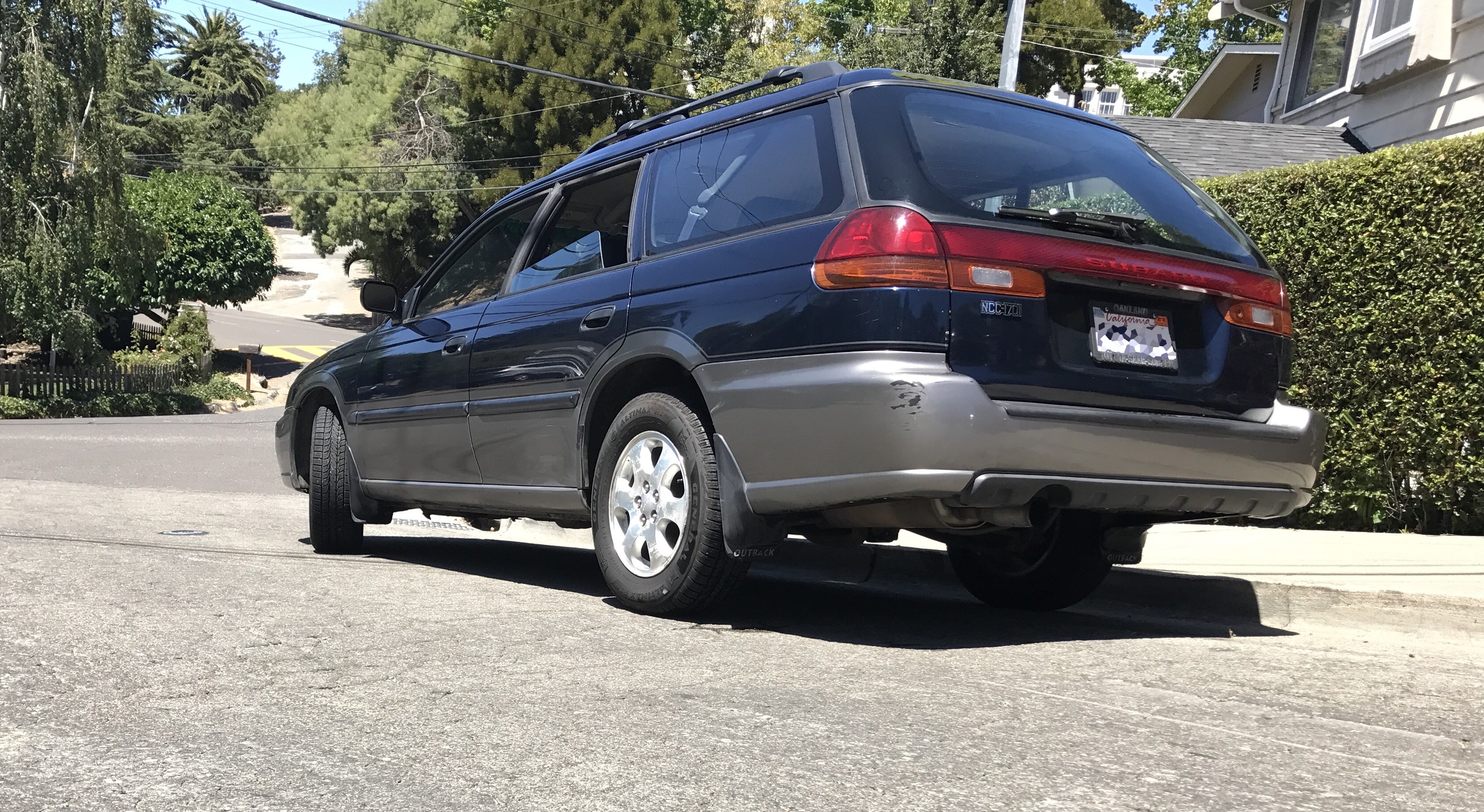 Got my first car, a 98 legacy with only 83,099 miles on it! : r/subaru